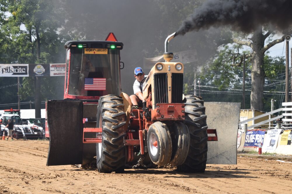 Sanctioned Tractor Pulls and Farm Tractor Pulls – Union County West End ...